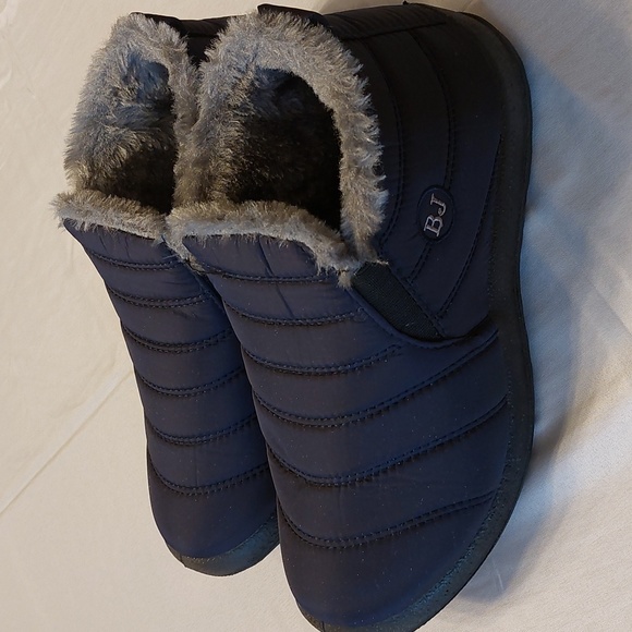 BJ | Shoes | Nwot Faux Fur Lined Booties 85 | Poshmark